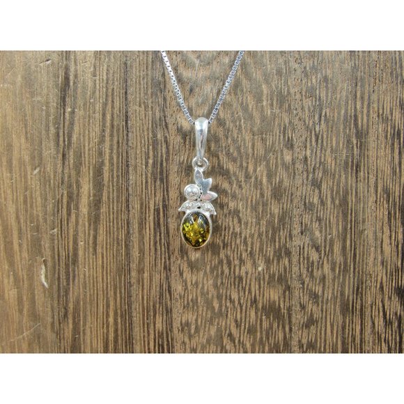 Jewelry | 18 Inch Sterling Silver Pretty Amber Stone Pendant Necklace ...
